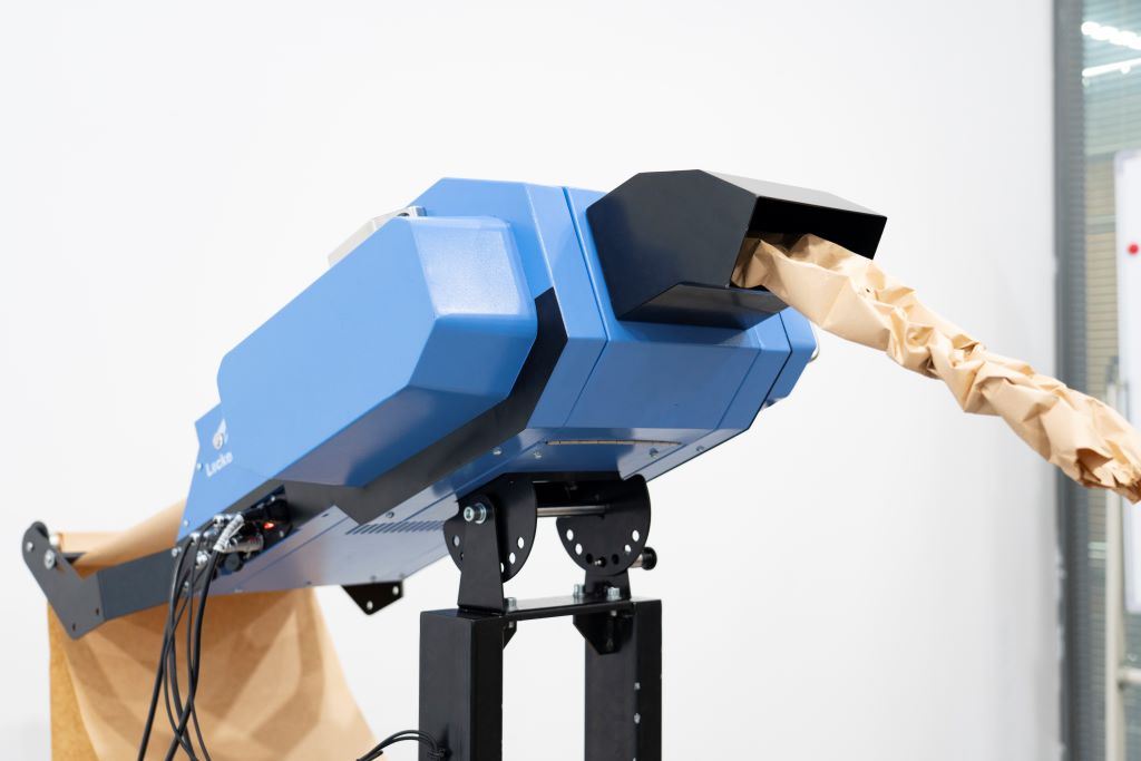 HLC Vietnam - LW-C1 Paper Cushion Machine